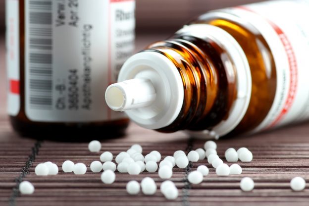 Ambra: Was Sie über den wertvollen Stoff wissen sollten - Cosmoty.de